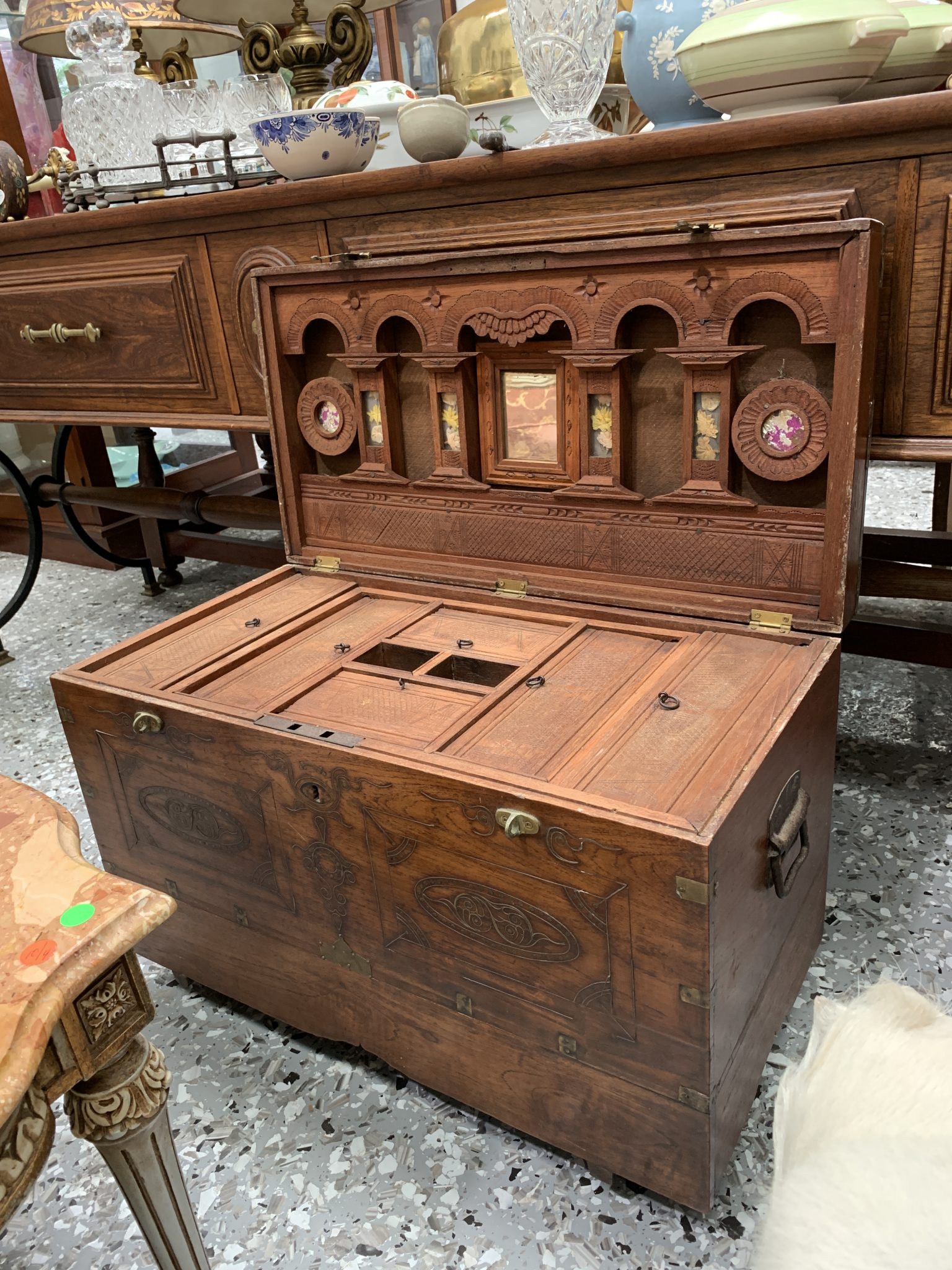 c1910 Continental Jewellery/Treasure Chest - Gold Coast Antiques